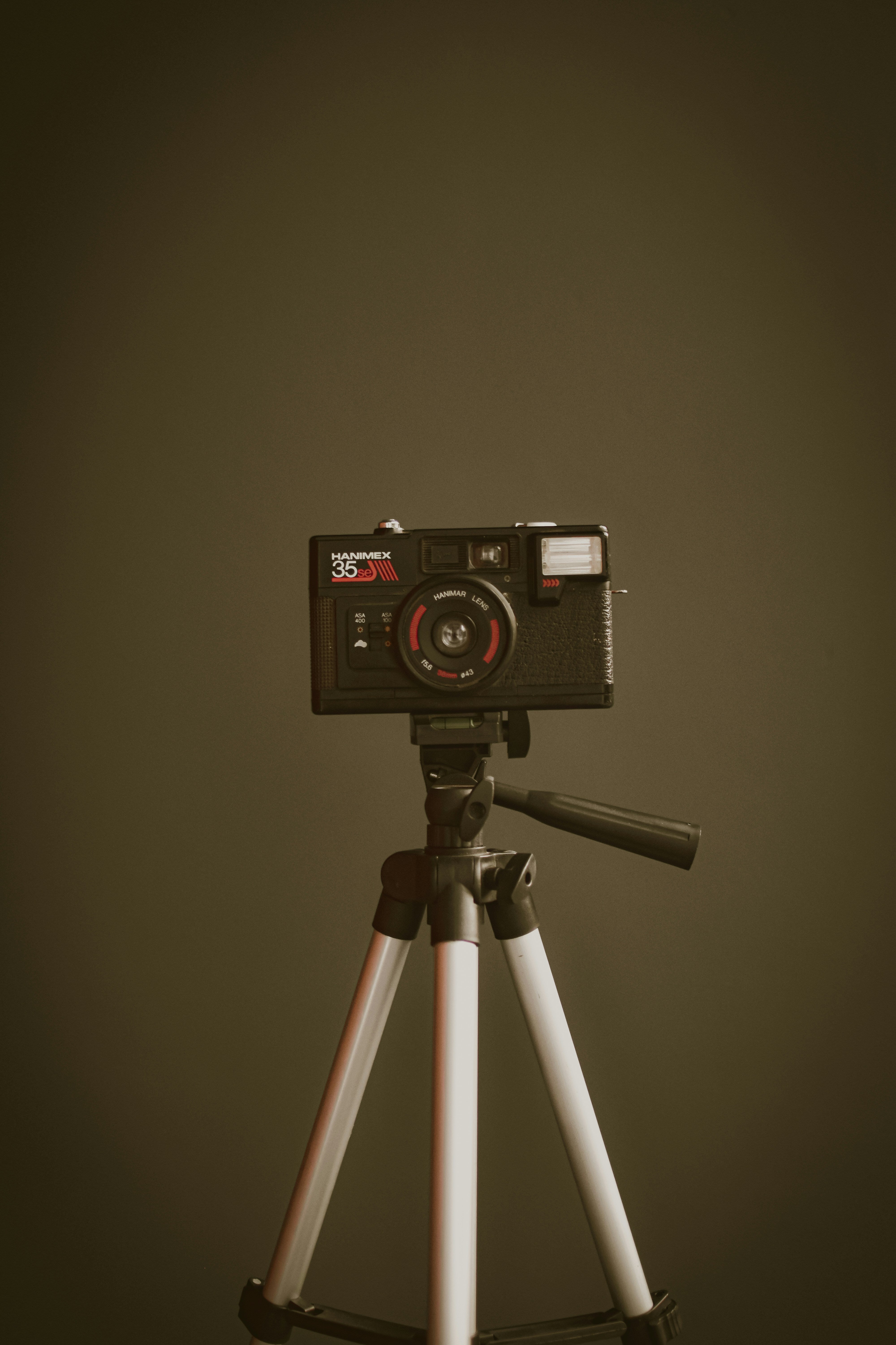 Are Vintage Digital Cameras Worth Anything? A Guide to Buying Old Digi ...